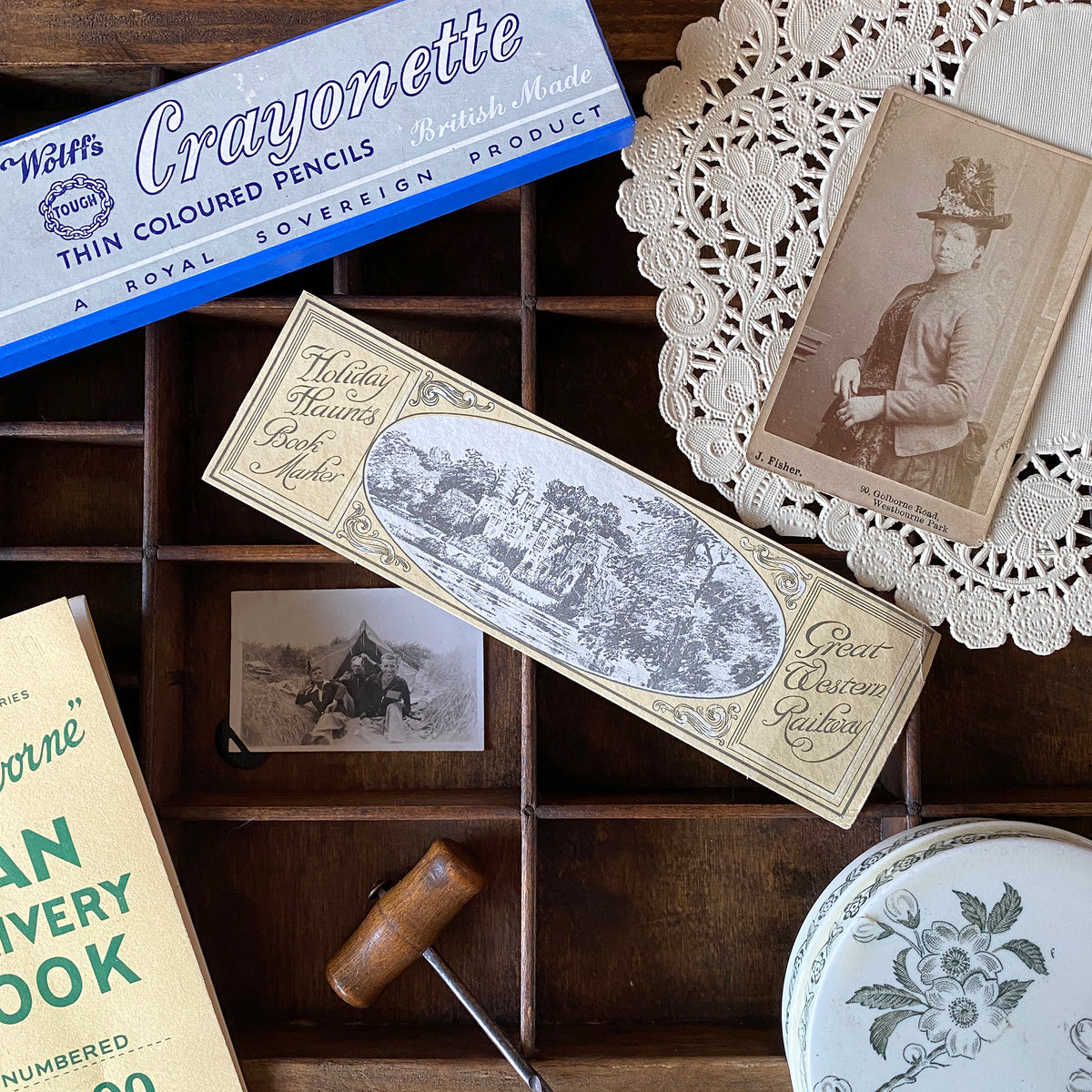 Vintage – The Forgotten Library